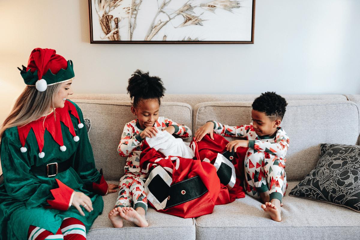 Elf Tuck-Ins - 2024-12-21 18:00